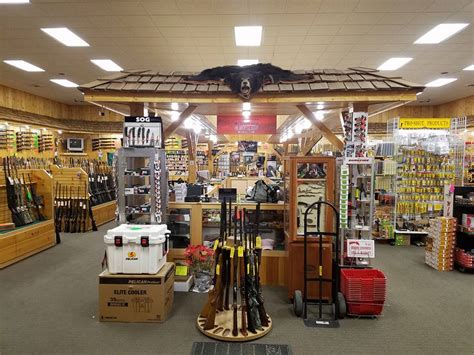 Store Tour Kjergaard Sports