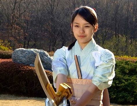 シンケンレッド／志葉薫＜演：夏居瑠奈＞ In 侍戦隊シンケンジャー（2009年～2010年） 特撮ヒロイン画報 Power Rangers