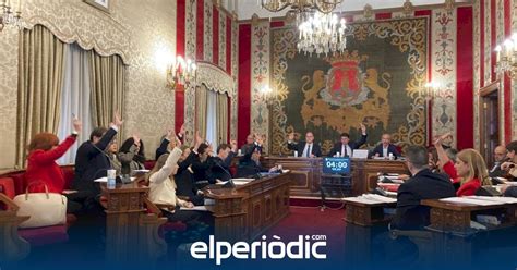 El Pleno de Alicante rechaza la ocupación ilegal y defiende la