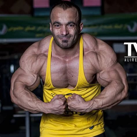 فرامرز عزیزی کیست؟ زندگینامه، افتخارات و علت مرگ ناگهانی قهرمان بدنسازی