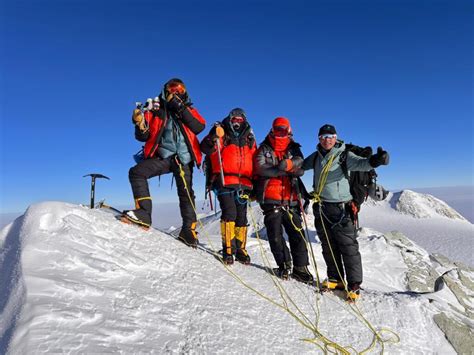 Vinson Massif Highest Summit Of Antarctica Climb To Summit 7 Summits