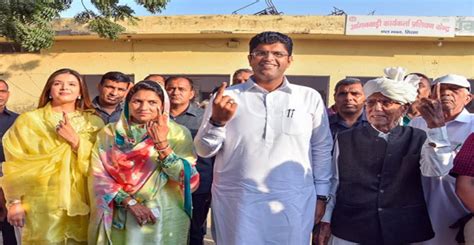Dushyant Chautala Biography Wiki Career Net Worth Caste Contact Etc