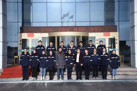 我校就业调研组赴新疆进行企业调研和学生回访 准东之行 甘肃工业职业技术学院招生就业处