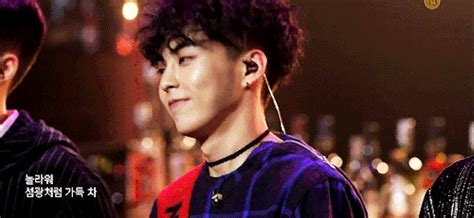 EXO Reaction Really Good Sex With Their Girlfriend Kpoppwriter On Tumblr