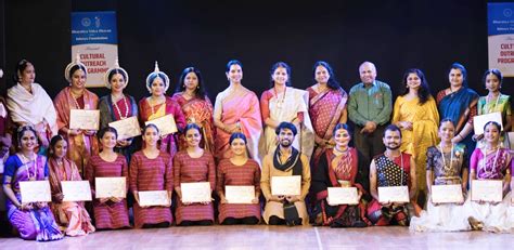Pune News इंडिया इंटरनॅशनल डान्स फेस्टिव्हल चा समारोप Breaking