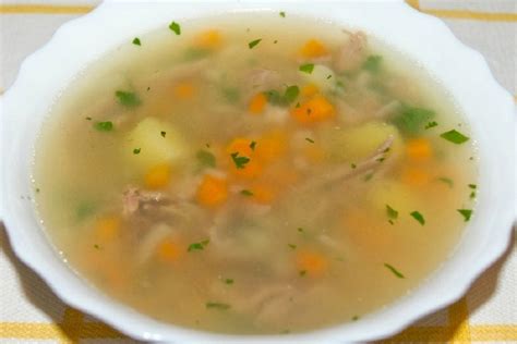 Міша тут знаєш що Син наш Антон приїжджає і ніби не сам У чоловіка відразу зіпсувався