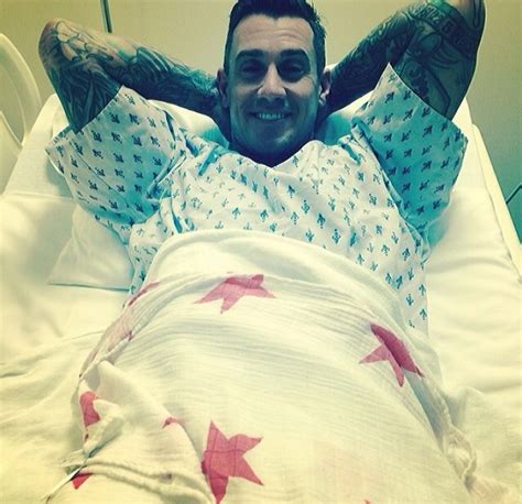 Pink Husband Carey Hart Undergoes Seventh Back Surgery Foxcrawl
