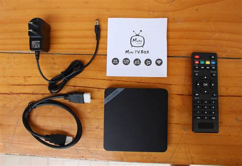 Mini M8S II TV Box Amlogic S905X Review Part 1 Unboxing And