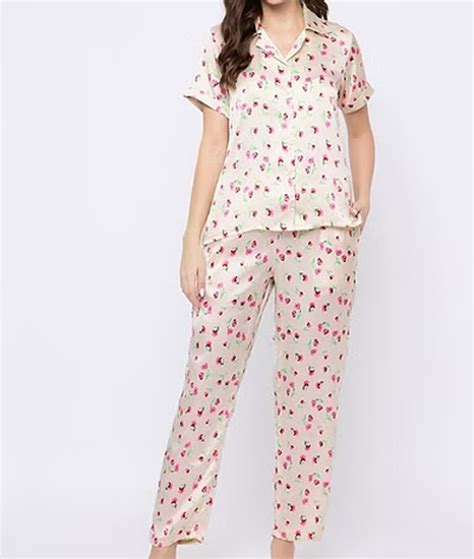 Is Satin Nightwear Ideal For Winter Fashion Influencer Weighs In Ft