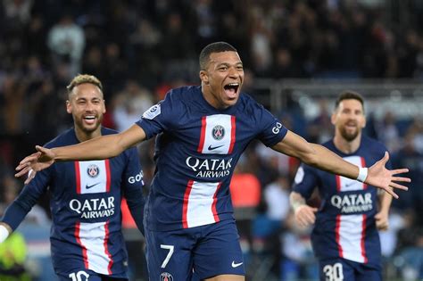 Football Kylian Mbappé Libère Le Psg Contre Le Nice De Lucien Favre