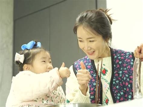 최지우 이제 나이 들어서 넘어지면 다쳐 예능 트라우마 고백 슈돌