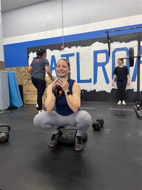 Our Guide To Progressive Overload For Any Age Railroad CrossFit