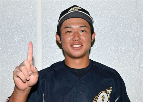 日本ハム2位指名の上武大・進藤勇也「バントかな、と思ったんですが」神宮大会に導く逆転3ラン アマ野球写真ニュース 日刊スポーツ