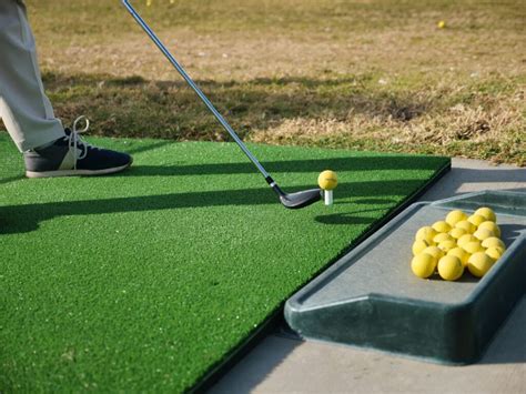 3 Best Distance Golf Ball For Seniors 2024 Review Bold Senior