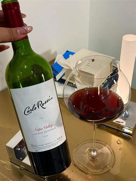 没开瓶的红酒，过了保质期还能喝吗？行家给出答案，别再被误导了
