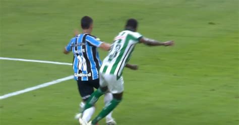 Grêmio Reclama De Pênalti Não Marcado E Pede Queremos Uma Arbitragem