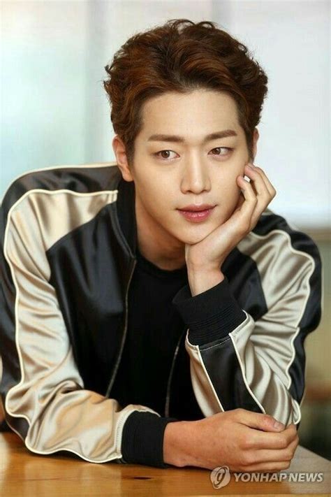 Pin De Reu Em Seokangjoon Celebridades Coreanas Seo Kang Joon