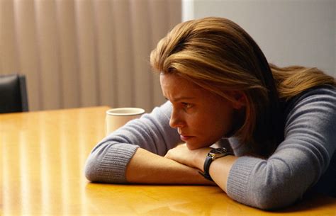 Elizabeth Banks May Direct Red Queen A Ya Tale Of Magic And Royality