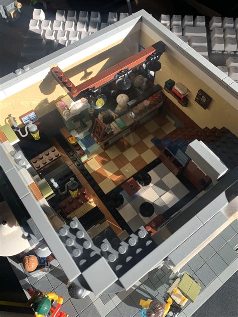 Assembly Square Alternative Build Jazz Cafe Lego