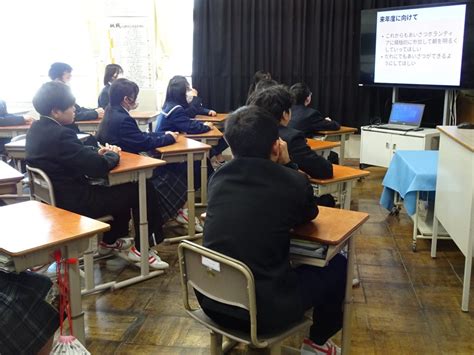 放送を使って後期生徒総会を実施