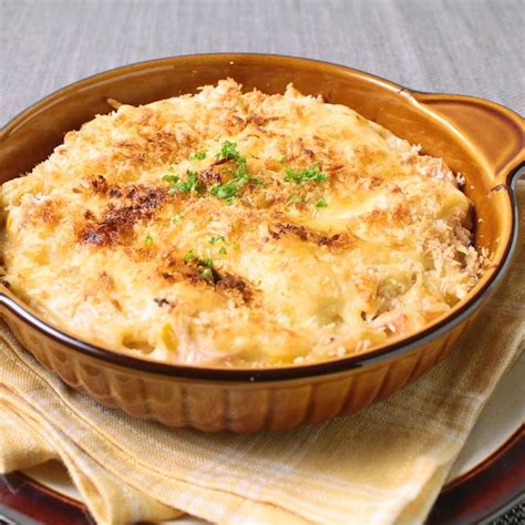 「お家にある材料で スパゲティグラタン」の作り方を簡単で分かりやすい料理動画で紹介しています。常備してありがちな食材のみで作ることができる