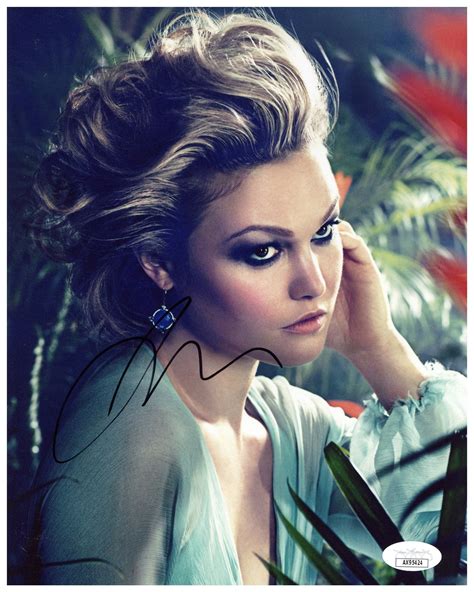 Julia Stiles Signed 8x10 Photo Dexter Autographed Jsa Coa Zobie