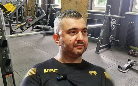 Exclusiv Marius Crainic Campion Mondial și Antrenor Despre Kickboxing Dezvoltă