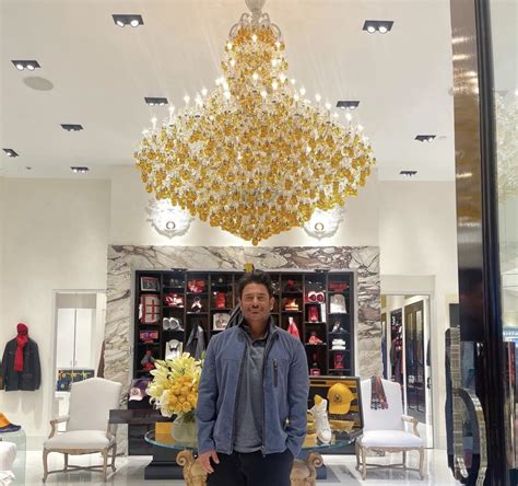 ماجرای ازدواج محمدرضا گلزار صحت دارد؟ این دختر کیست؟ تصاویر دو نفره