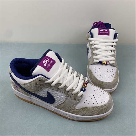 Nike Sb Dunk Low ‘rayssa Leal Bjohn Sneakers
