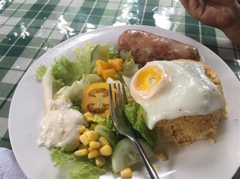 Mama Sarahs Lettuce Garden Naga Restaurant Reviews Photos And Phone