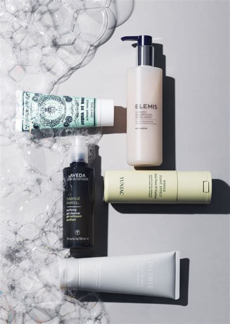 맑고 투명한 여름 피부를 위한 페이셜 클렌저 Men Noblesse