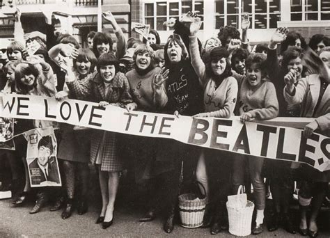 Blast From The Past 1960s 15 Protest Signs That Sum Up The Sixties