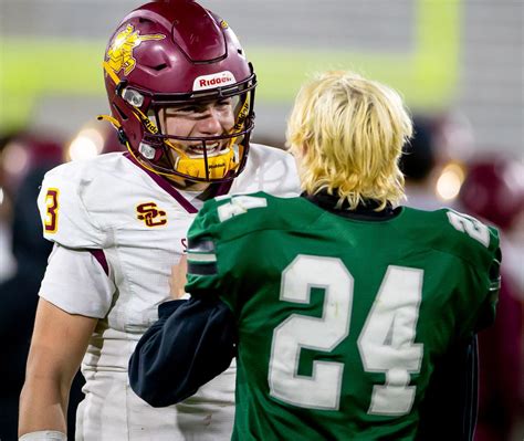 Treyson Bourguets Patience Could Pay Off Salpointe Qb Weighing Multiple Offers