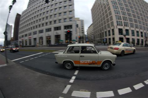 Stadtrundfahrt Berlin Attraktionen Entdecken Palast Berlin