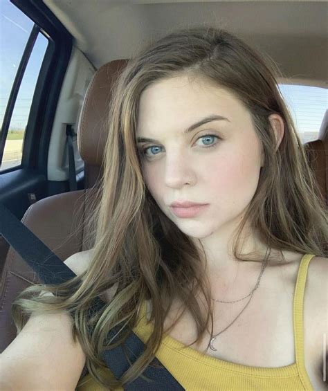 Blue Eyed Babe With Tight Framing ~ Rsexpots