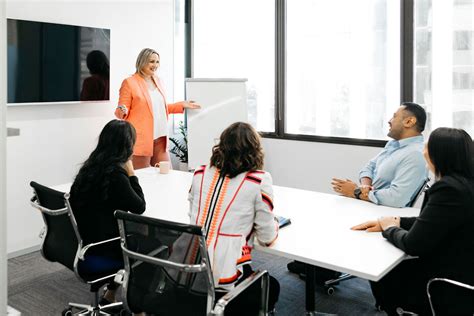 The Pitfalls Of Outsourcing Calls PMVA