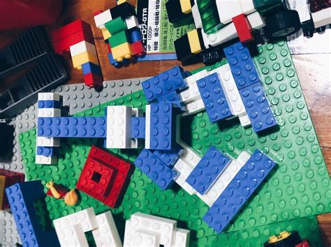 Mega Bloks Huge Box Lego Knight Minifig Robot Hobbies And Toys Toys