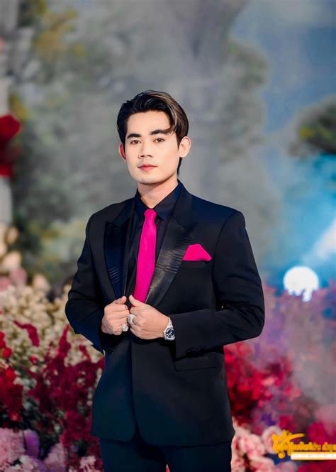 អបអរសាទរ ភរិយា នី រតនា សម្រាលបានកូនភ្លោះ គួរឲ្យស្រលាញ់ Khmerload