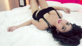 Ruma Sharma Hot Body Cnn Amador