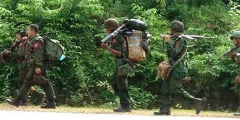 Dvb သထုံမြို့နယ်၌ စစ်တပ်က ပြည်သူနေအိမ်များကို ဖျက်ဆီးပြီး ဖုန်းနှင့်ငွေကြေးများယူဆောင်