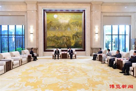 淄博市人民政府 首页大图 马晓磊会见日本驻青岛总领事馆总领事