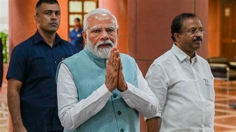 Pm Modi Chairs Bjp Parliamentary Party Meeting Ahead Of No Confidence