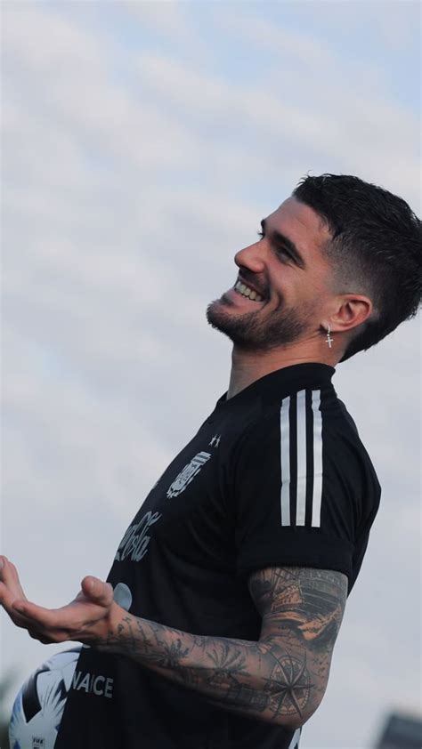 Pin Van 𝕸𝖎𝖈𝖆𝖊𝖑𝖆 Op Fútbol Arg Herenkapsels Tienerjongen Kapsels