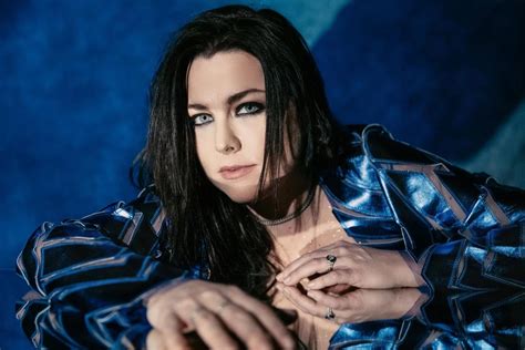 Amy Lee Responds To Criticism About The Time Between Evanescence Records