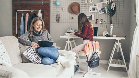 How To Decorate A Dorm Room On A Budget Shorelight