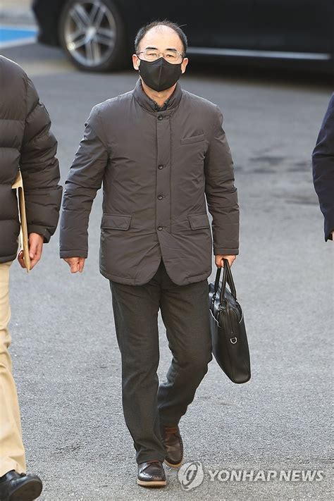 영장심사 출석하는 곽종근 특수전사령관 연합뉴스