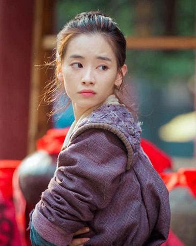 劉雅瑟爆料的男演員是誰 劉雅瑟演過的電視電影個人資料 每日頭條