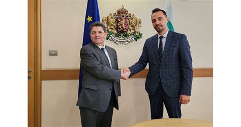 Министър Богданов и посланикът на Алжир обсъдиха нови сфери на