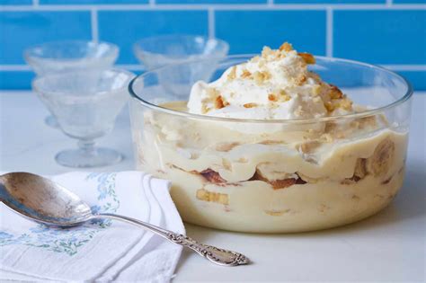 10-Minute Microwave Banana Pudding Recipe
