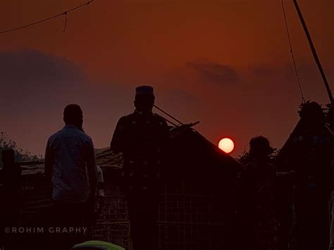 The Beautiful Sunsets That Highlight The Beauty Of Nature Surrounding